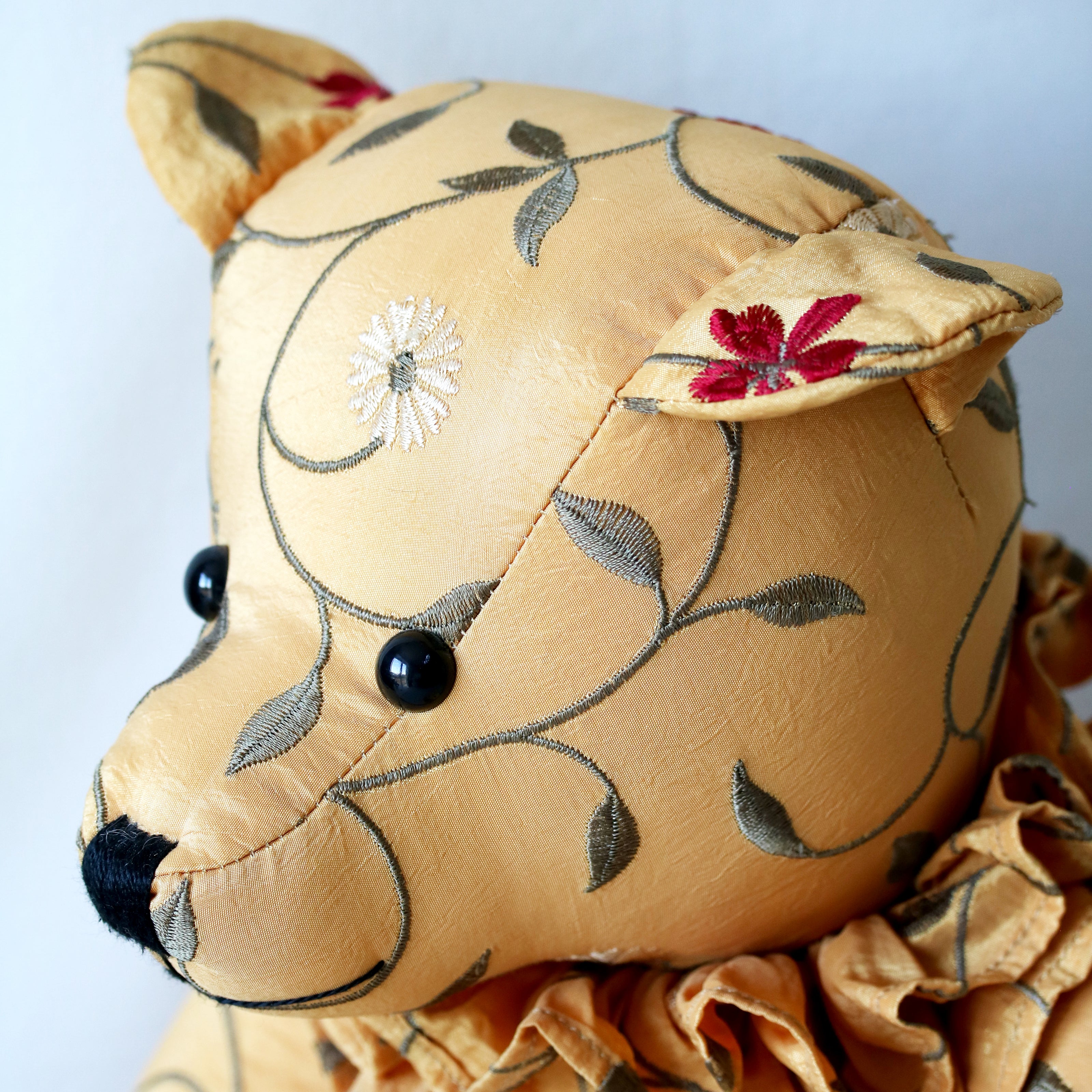 Elizabeth | Handmade Bear | Canterbury Bears