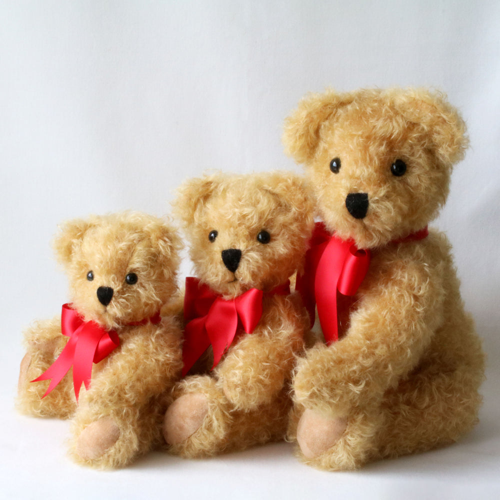 Gregory | Handmade Bear | Canterbury Bears