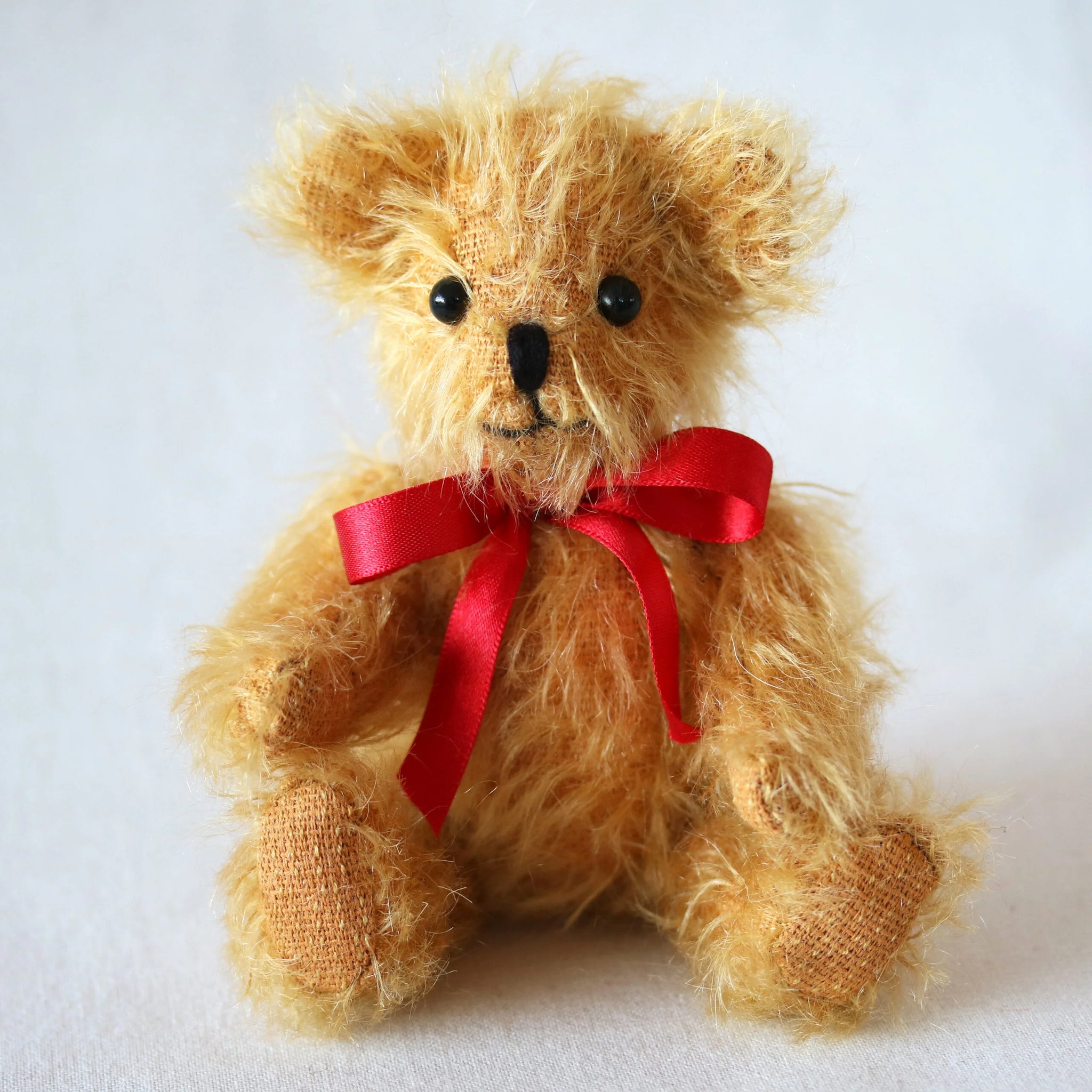Golden Peter | Handmade Bear | Canterbury Bears
